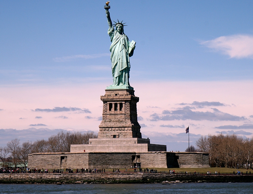 揭秘【2025美国电商发展趋势】：如何布局美国跨境电商市场全解 - ingstart-全球公司成立与合规